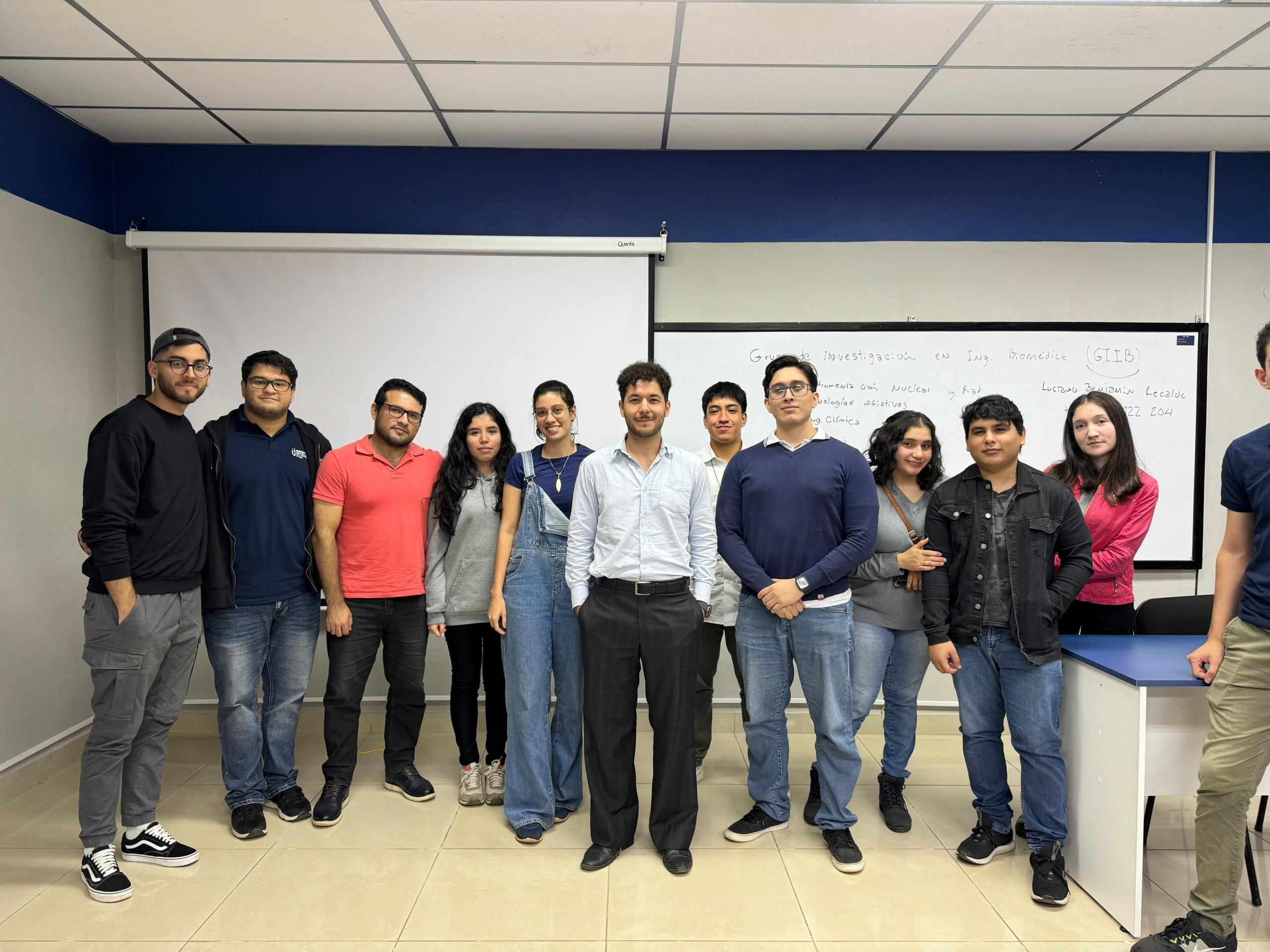 Presentación del GIIB en charla con estudiantes de IEK - Facultad ...