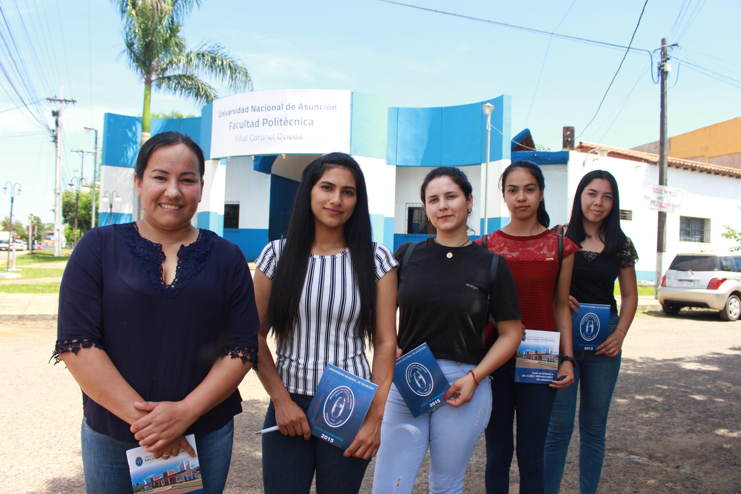 Producción de fotos y videos en la Filial Coronel Oviedo - Facultad Politécnica